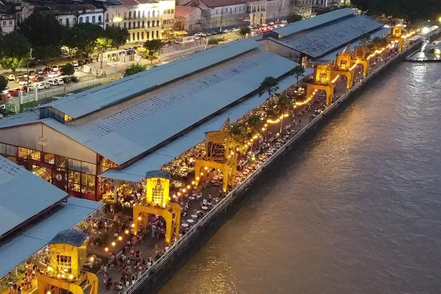 Bailinho da Estação das Docas leva centenas de pessoas ao complexo ...