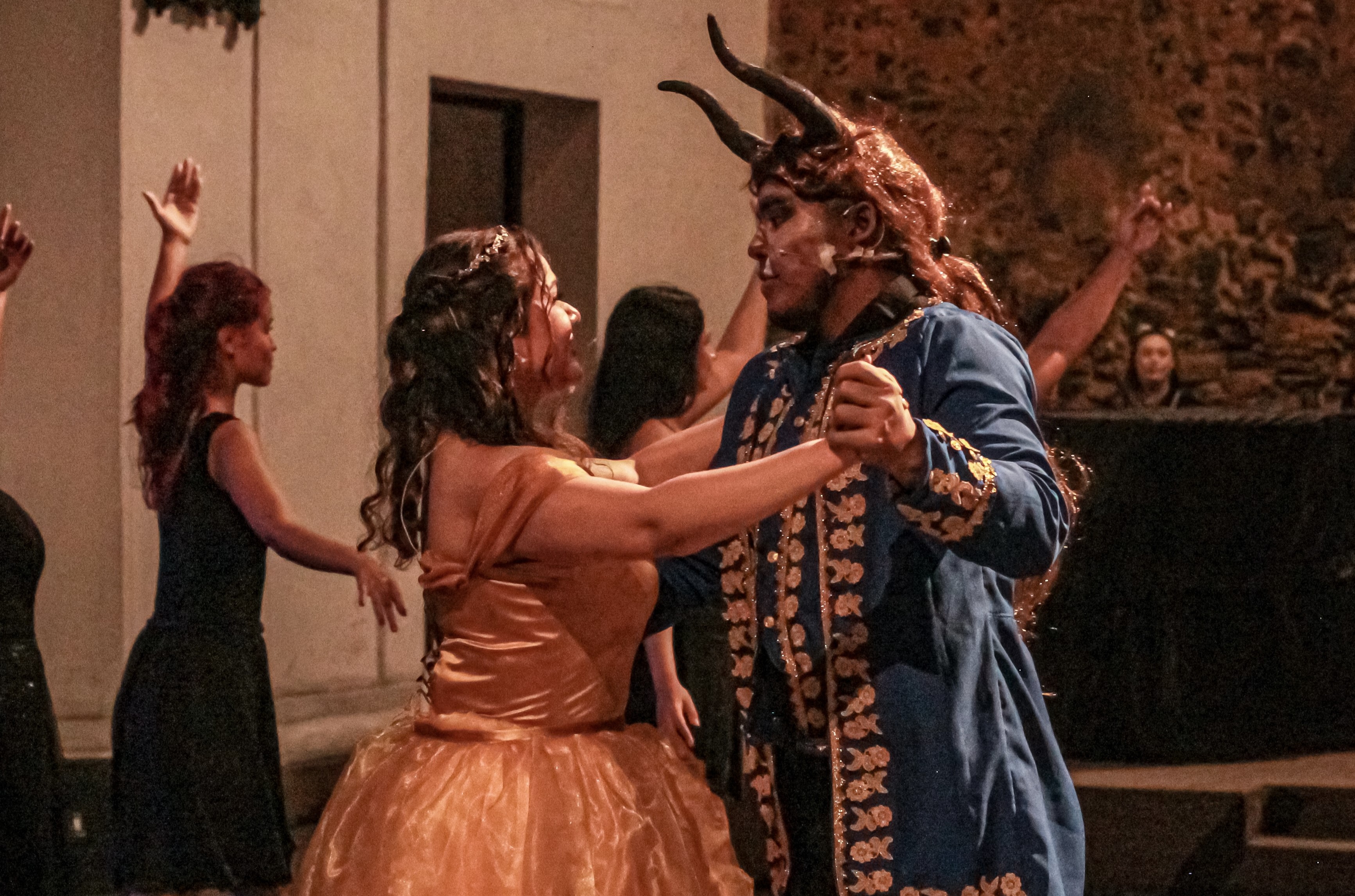 'A Bela e a Fera' ganha segunda temporada, em Belém, com orquestra e ...