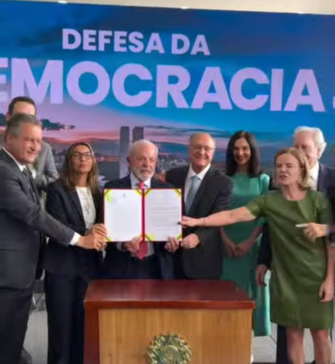 Lula veta PL da Dosimetria | Roma News